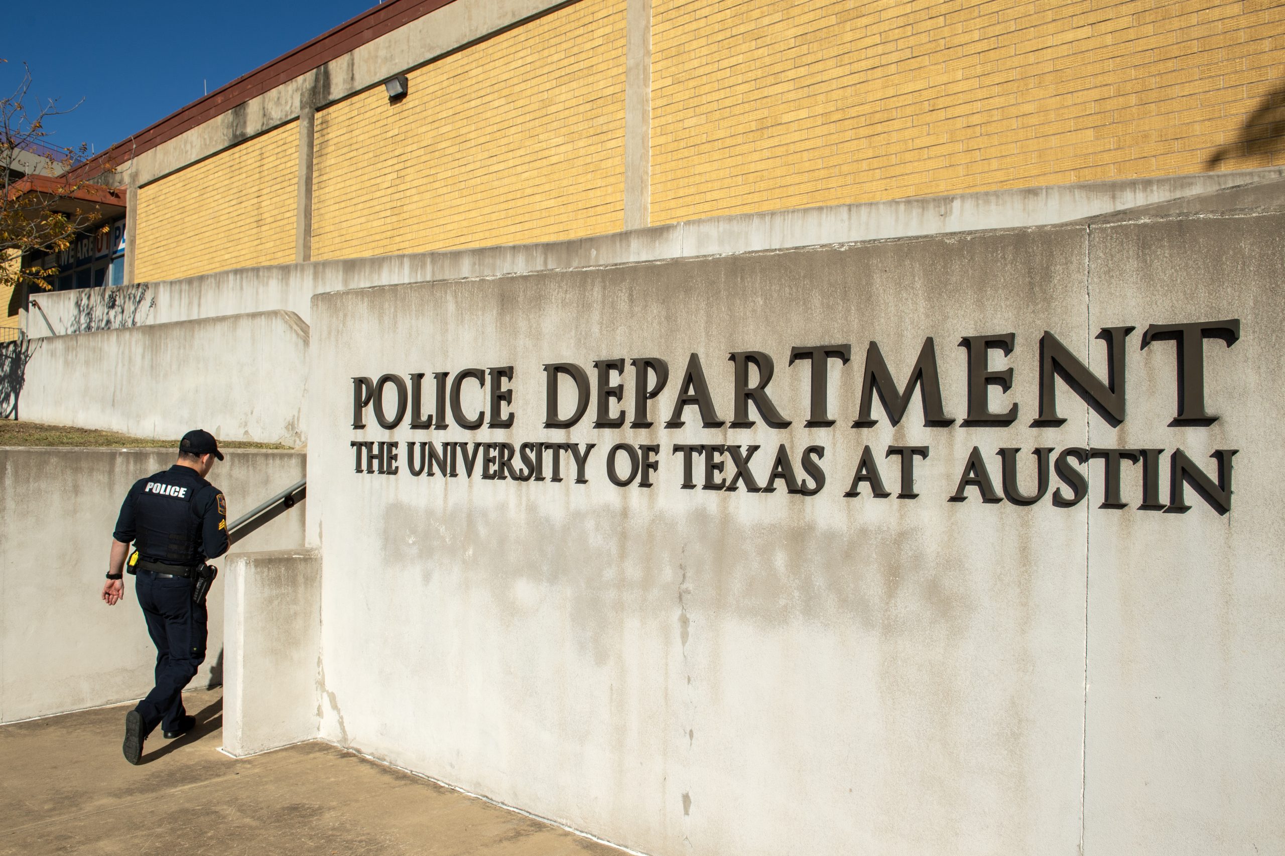 Former UT Police Chief Says She Was Discriminated Against • The Austin ...